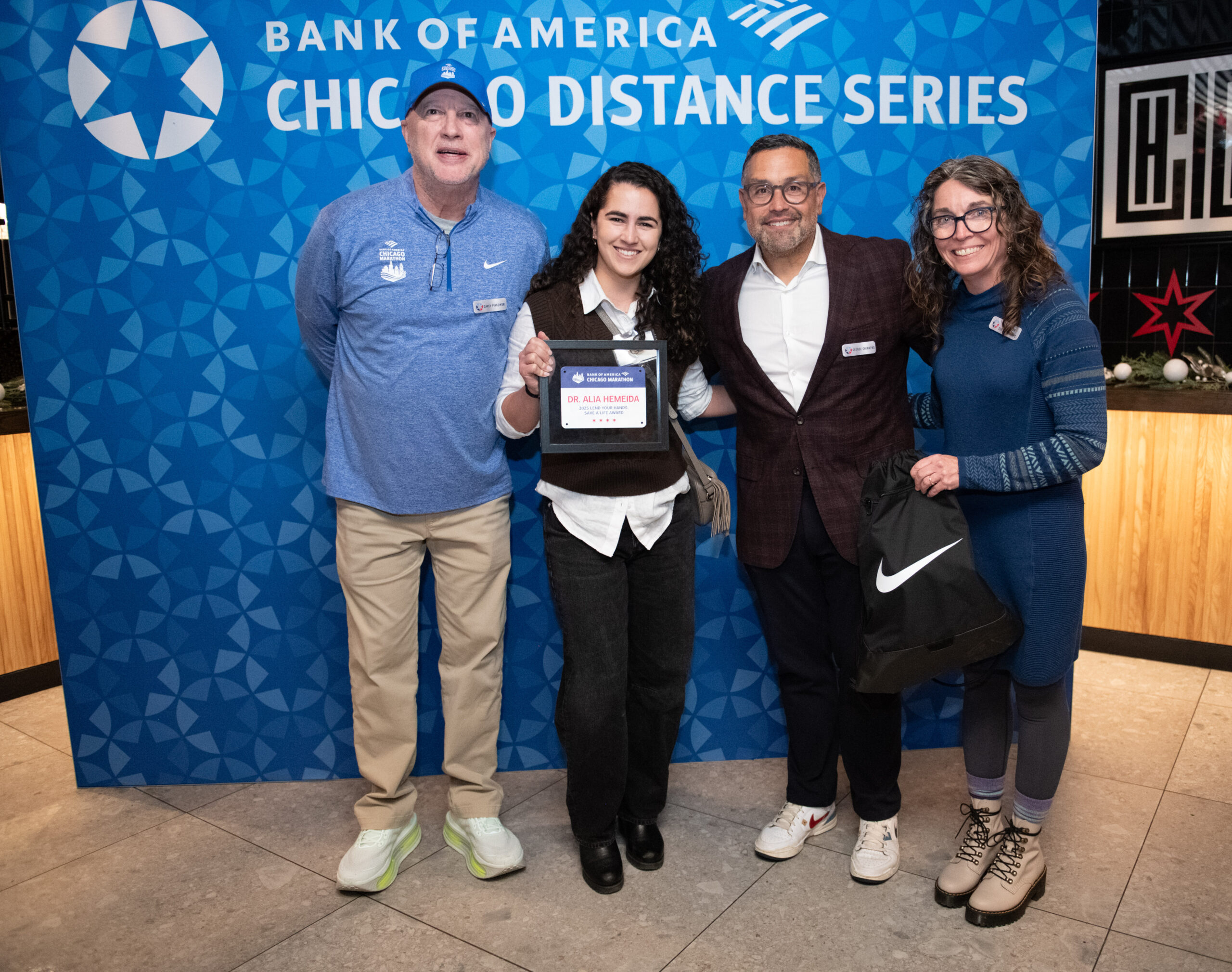 Lend Your Hands, Save a Life Award - Chicago Event Management